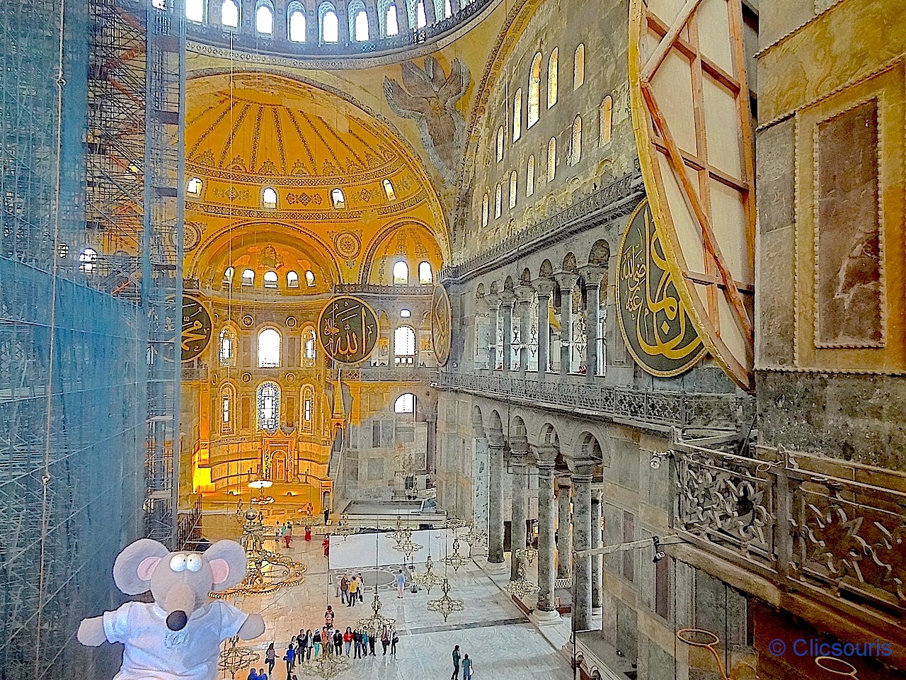 Visiter la basilique Sainte-Sophie à Istanbul : photos, tarifs ...