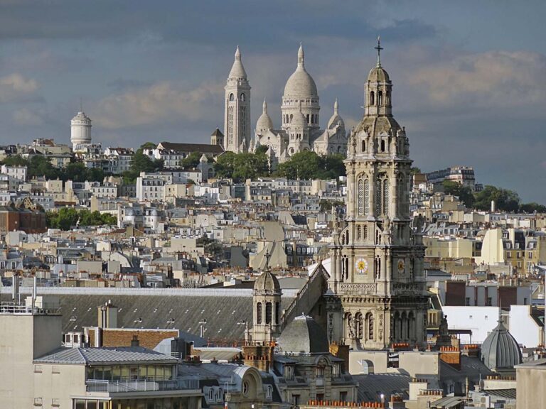 What to do in Montmartre, Paris, the secret and unusual: a walking ...
