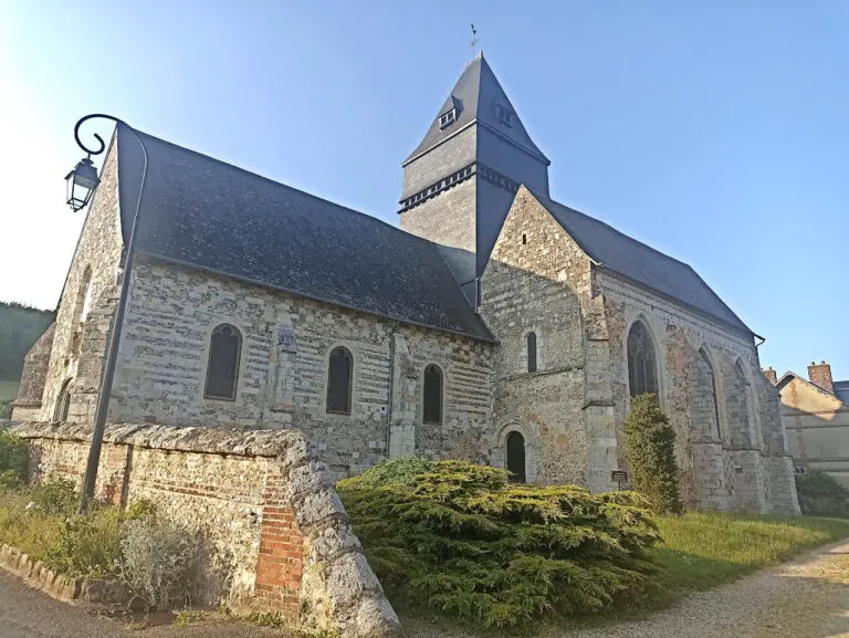 Que visiter, que faire à Lyons-la-Forêt et ses environs - La souris ...
