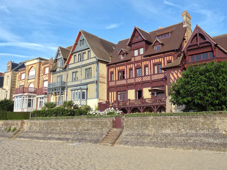 Visiter la Côte Fleurie : que faire et voir sur le littoral du Calvados ...