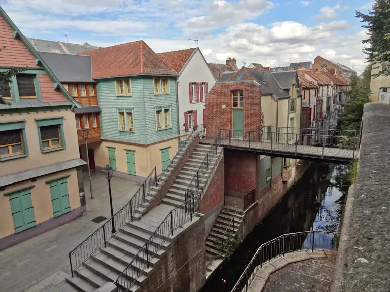 Que visiter, que faire à Amiens en 1, 2 ou 3 jours - La souris globe ...