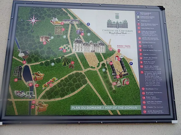 Visiter le château de Cheverny : billets, horaires, avis - La souris ...