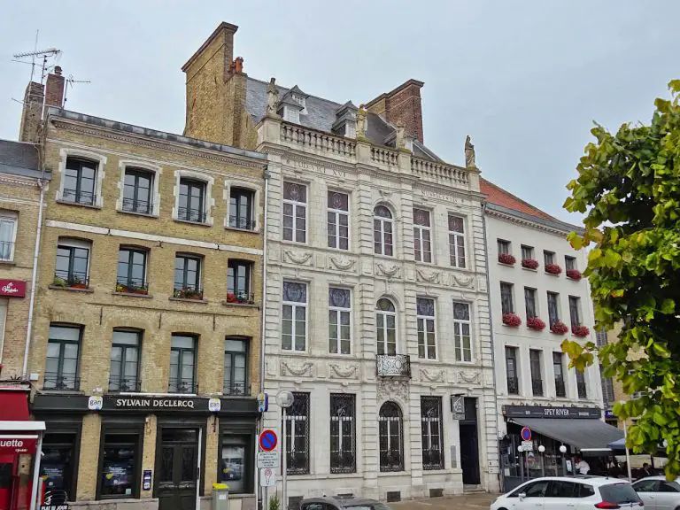 Que visiter, que faire à Saint-Omer et ses environs - La souris globe ...
