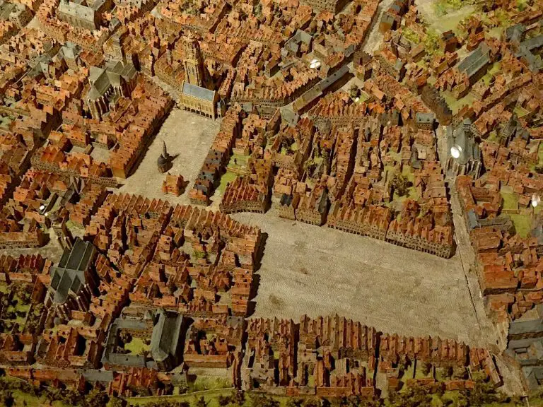 Que visiter, que faire à Arras en 1 jour - La souris globe-trotteuse