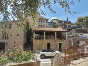 Que visiter, que faire à Cotignac - La souris globe-trotteuse