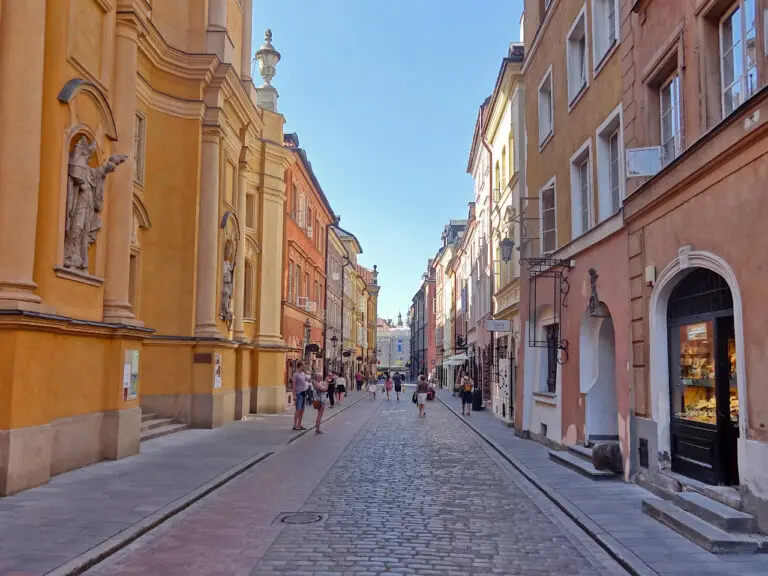 Que visiter, que faire à Varsovie en 1 jour - La souris globe-trotteuse