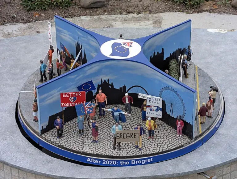 Visiter Mini-Europe à Bruxelles : mon avis et conseils de souris (2026 ...